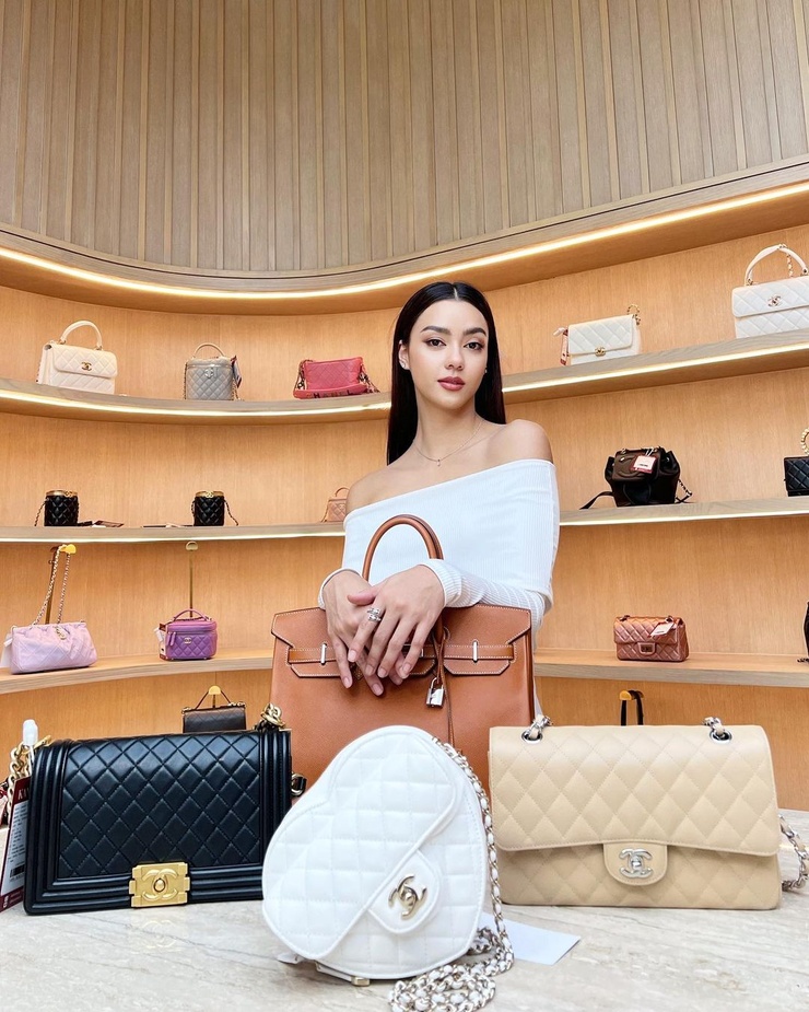 Picture of Amanda Obdam