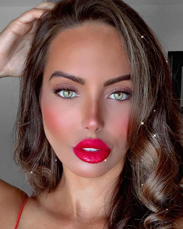 Picture of Glynnis Lyons