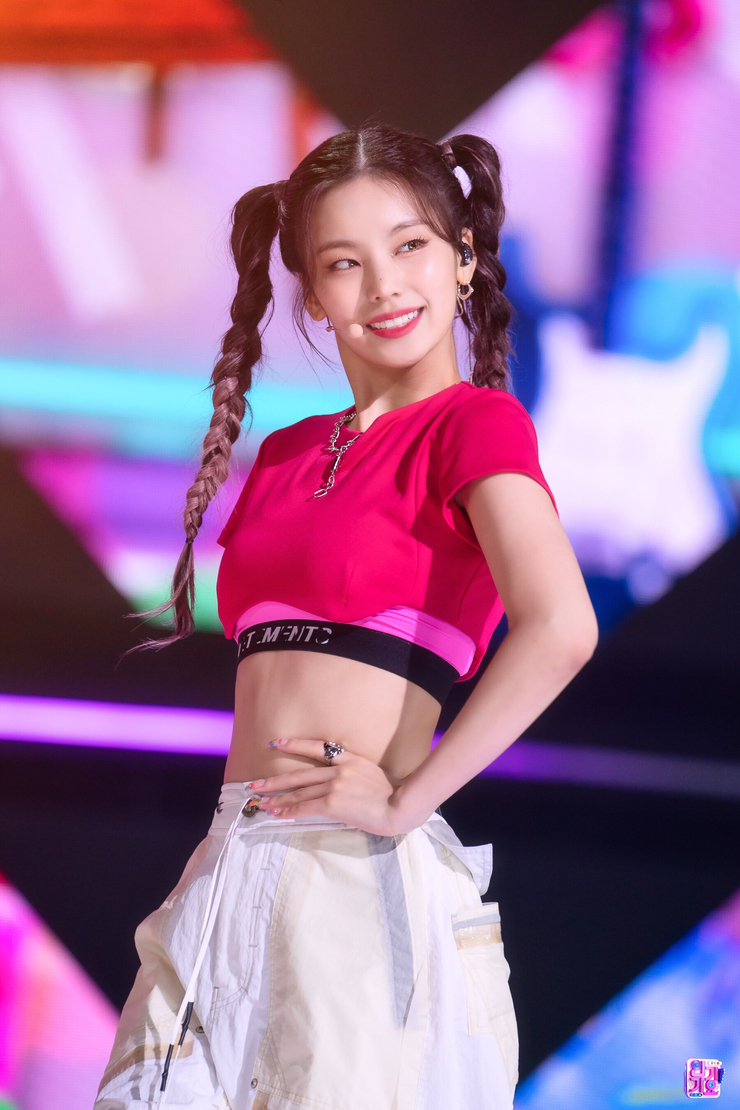 Picture of Hwang Yeji