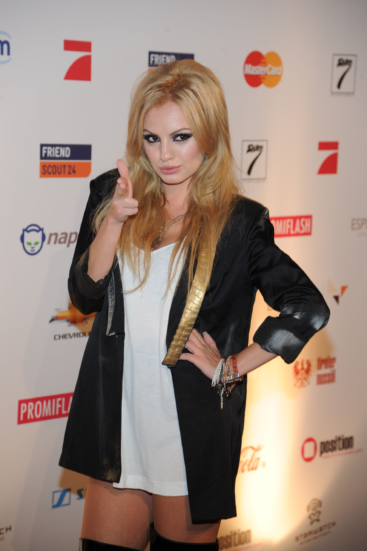 Picture of Alexandra Stan
