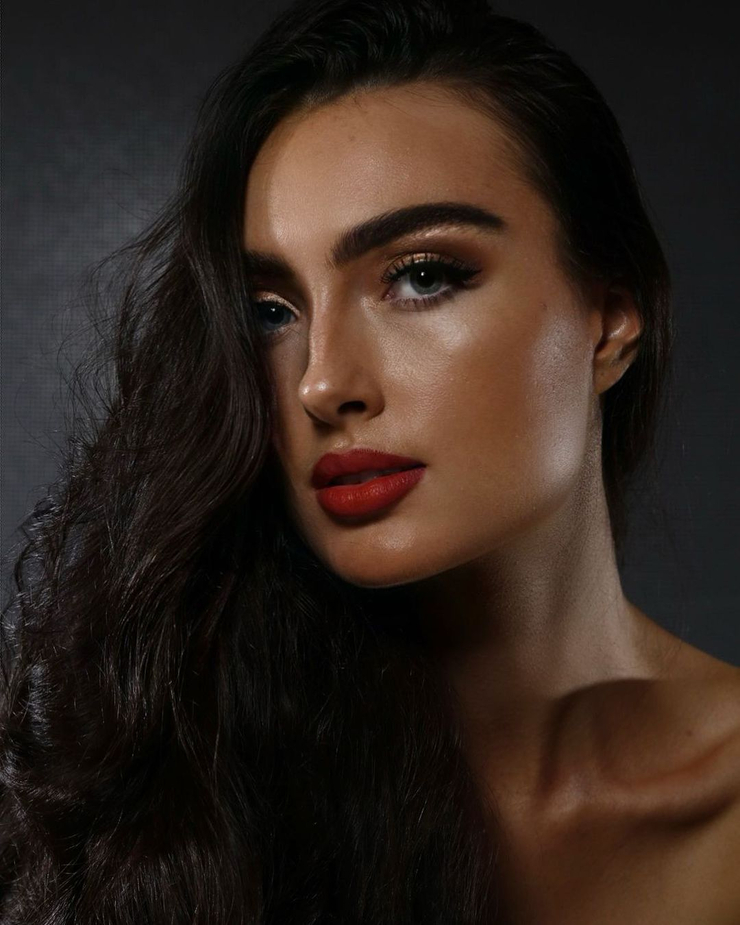 Picture of Paris Raine