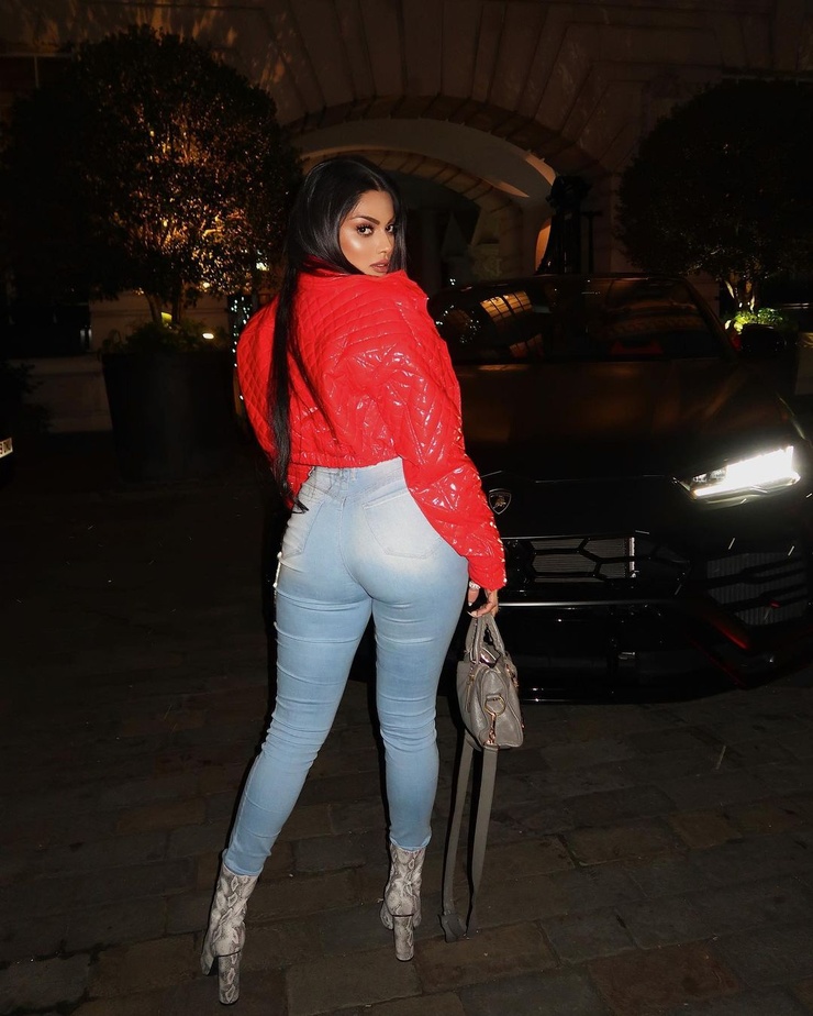 Picture of chandrika ravi