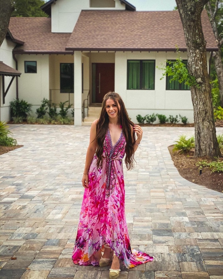 Picture of Caitlin Beadles