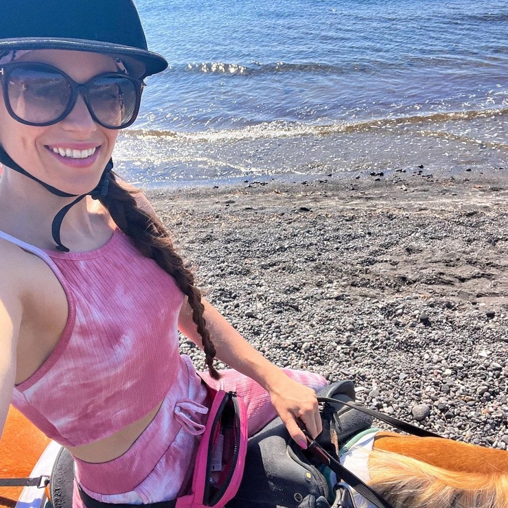 Picture of Caitlin Beadles