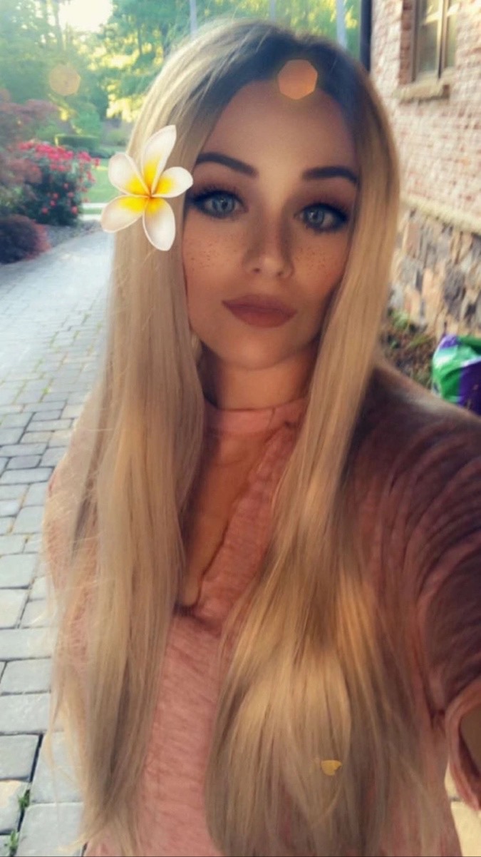 Picture of Caitlin Beadles