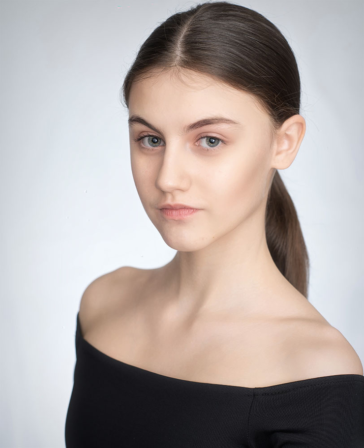 Picture of Stephanie Gil