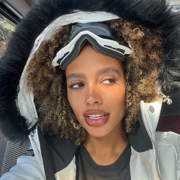 Picture of Maya Angel