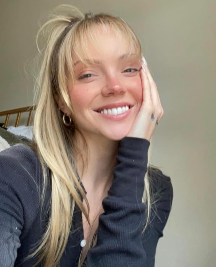 Picture of Danielle Bradbery