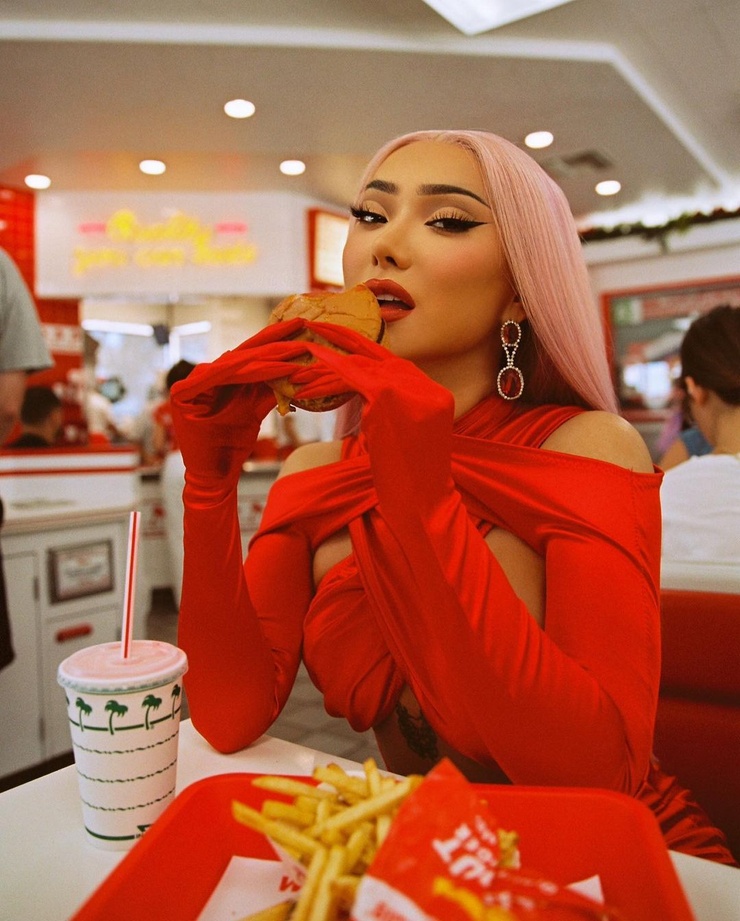 Nikita Dragun picture