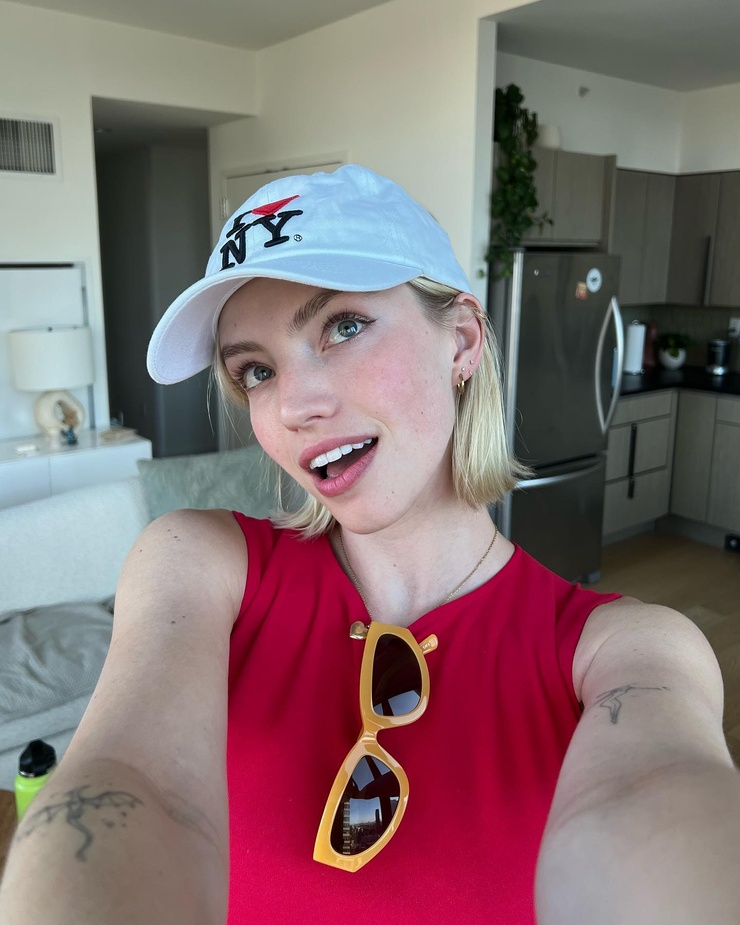 Picture of Niamh Adkins