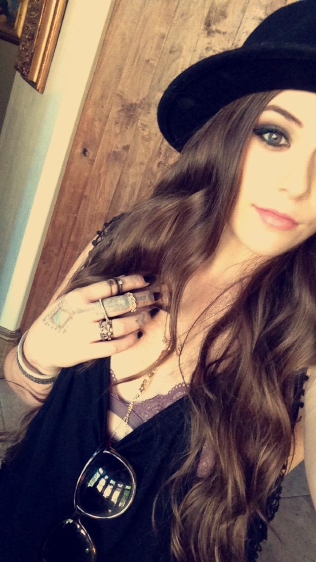 Picture of Caitlin Beadles