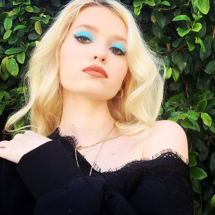 Picture of Alli Albrecht