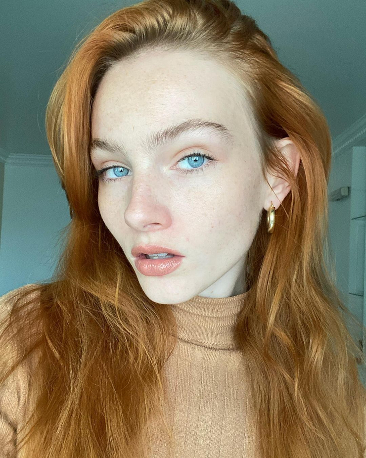 Picture of Caroline Hahn