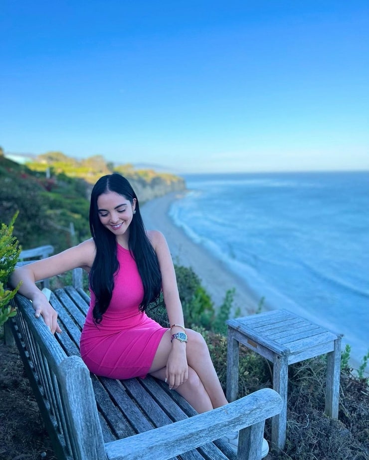 Picture of Liz Alexa Mtz