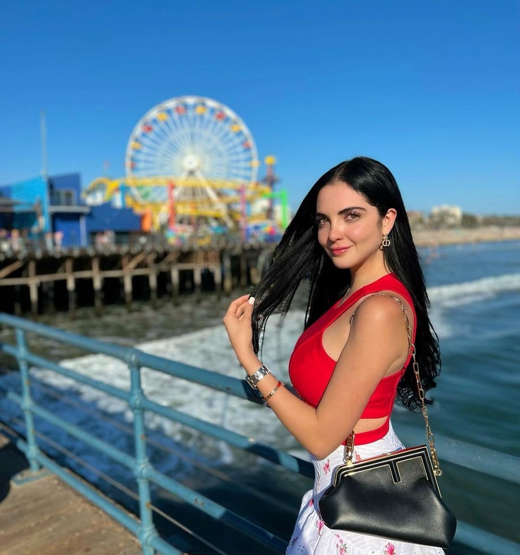 Picture of Liz Alexa Mtz