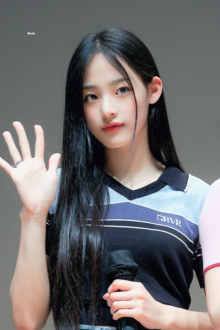 Picture of Minji Kim