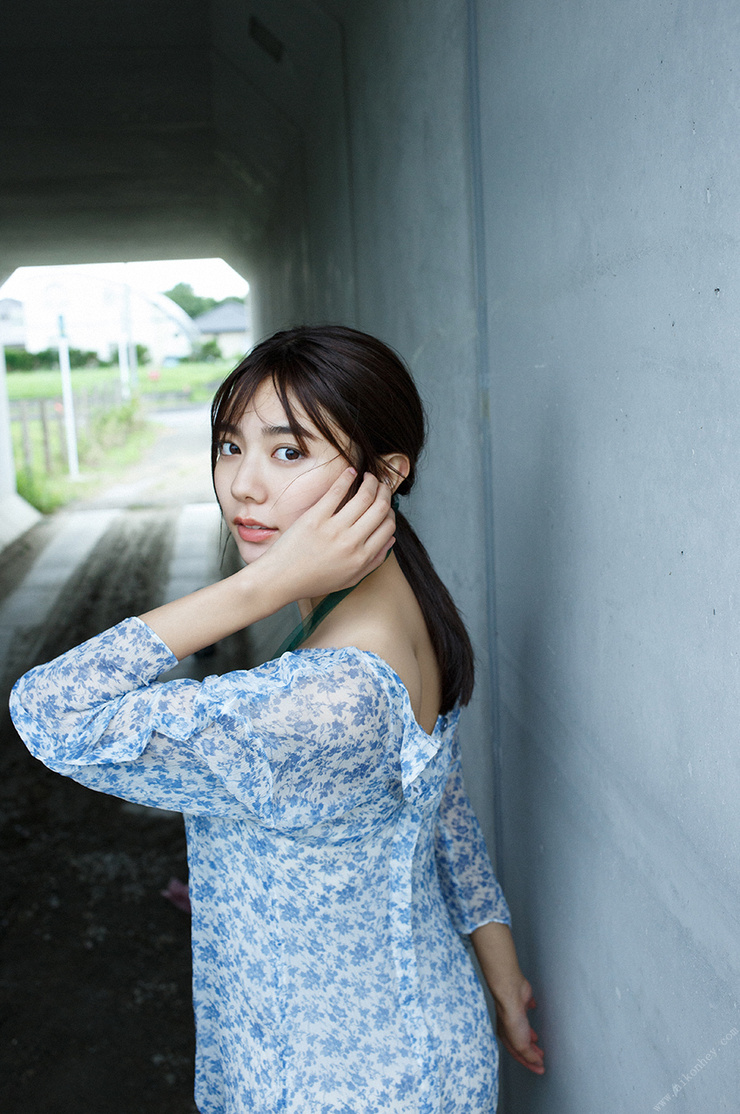 Picture of Asuka Kawazu