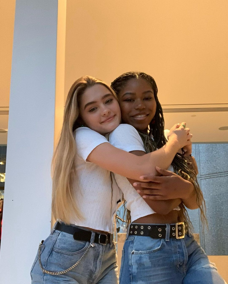 Picture of Riele Downs