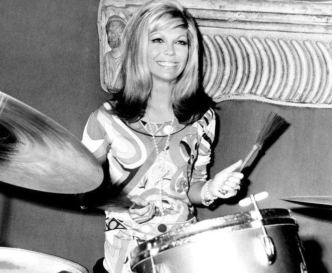 Nancy Sinatra picture