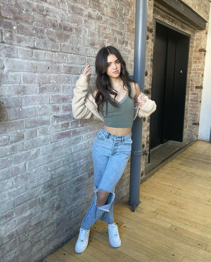 Picture of Adriana Camposano