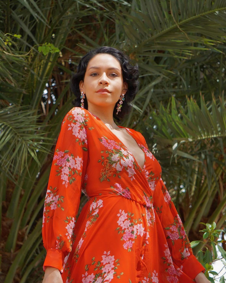 Sivan Alyra Rose picture