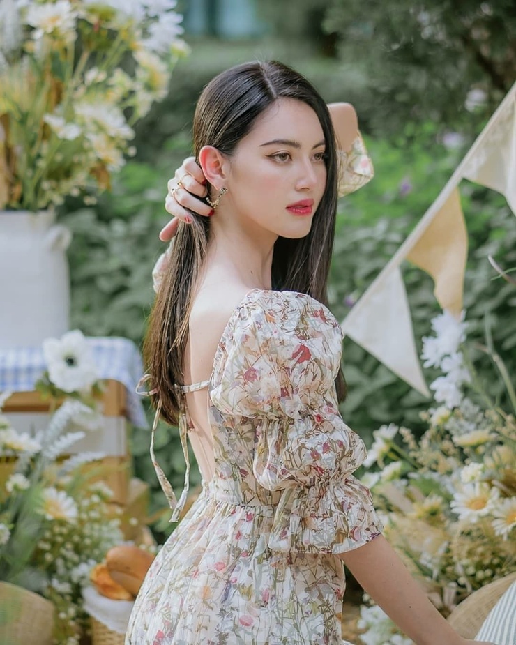 Davika Hoorne image