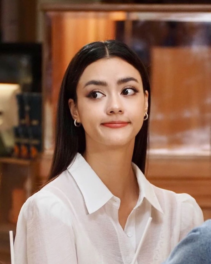 Picture of Amanda Obdam