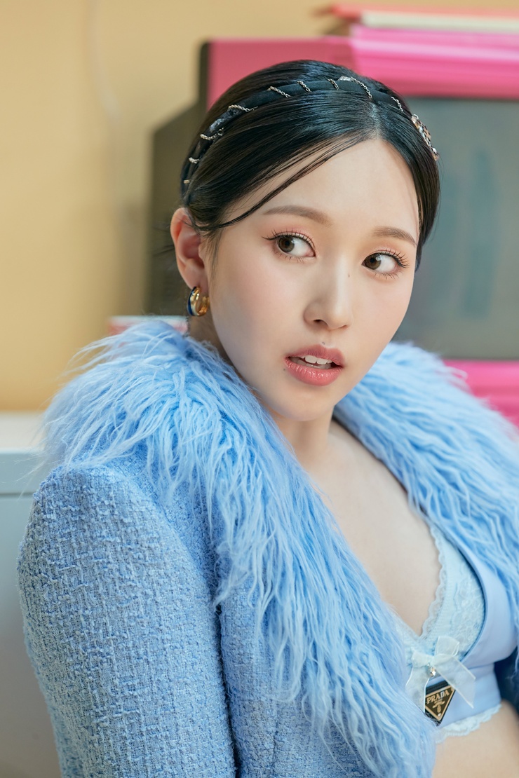 Picture of Myoui Mina