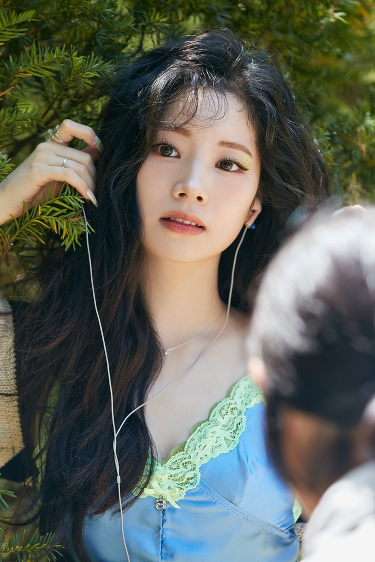 Picture of Kim Da-Hyun