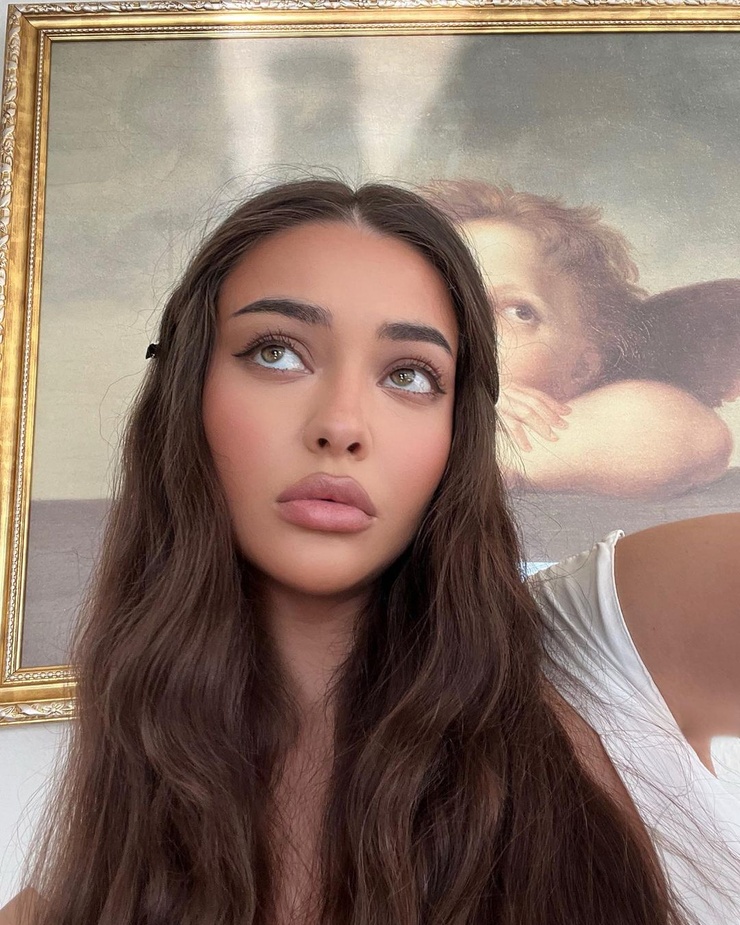 Picture of Isabel Rose