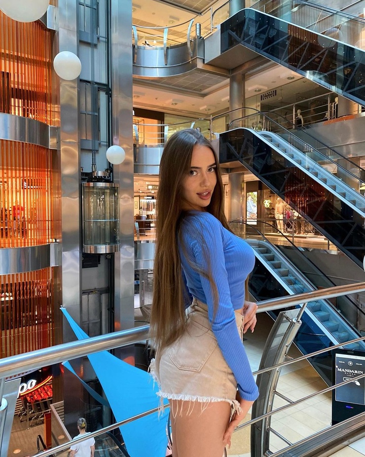 Picture of Dasha Yurchenko