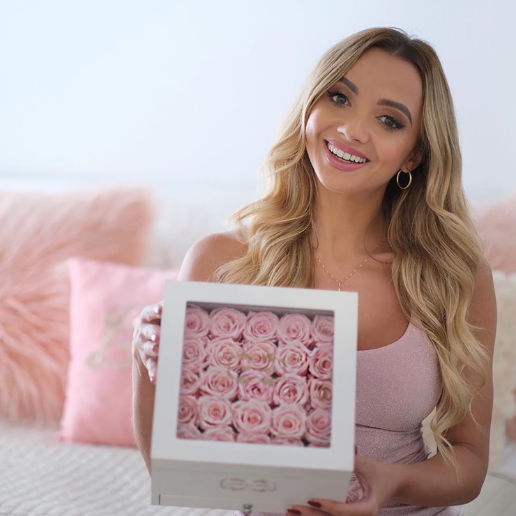 Picture of Yulia Kay.