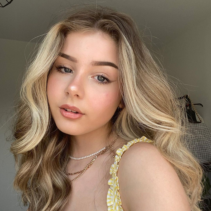 Picture of Darcey Angel