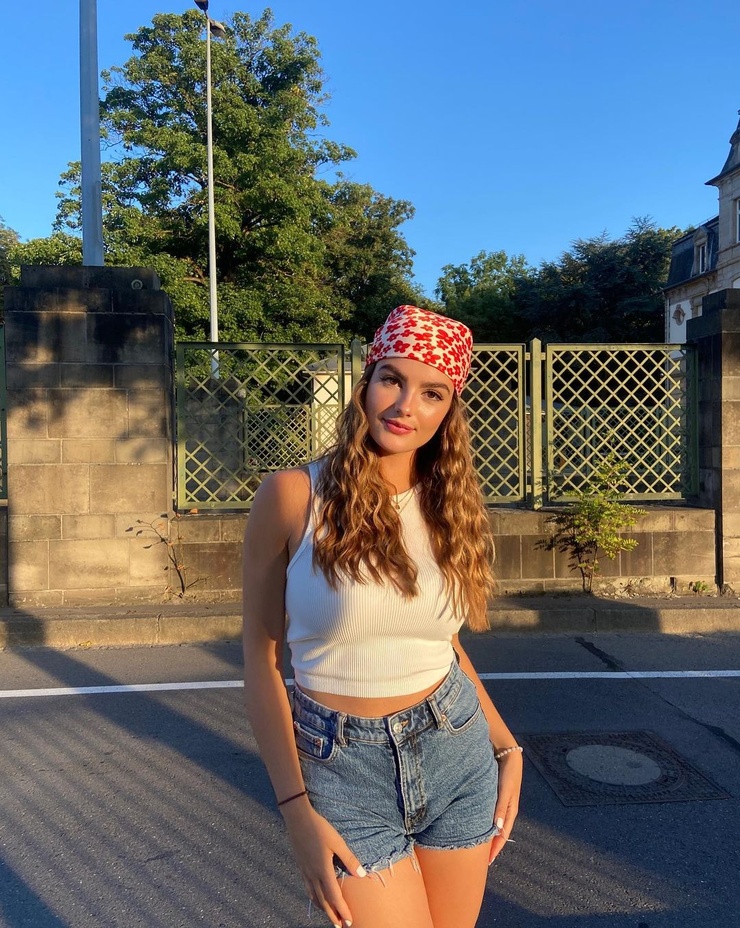 Picture of Claire Tisn