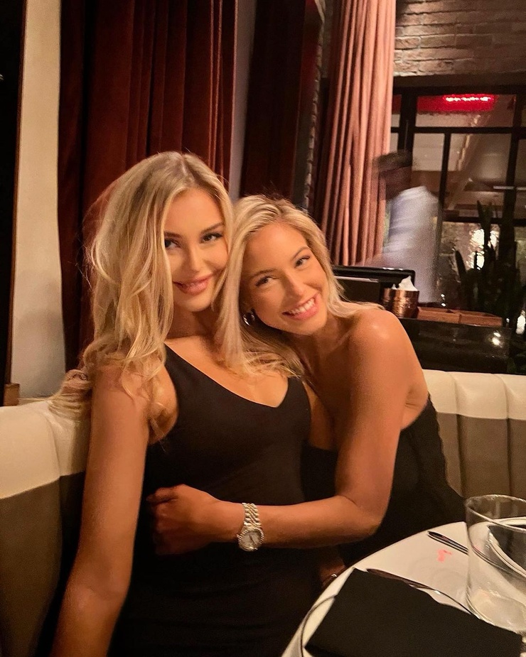 Picture of Elizabeth Grace Lindley