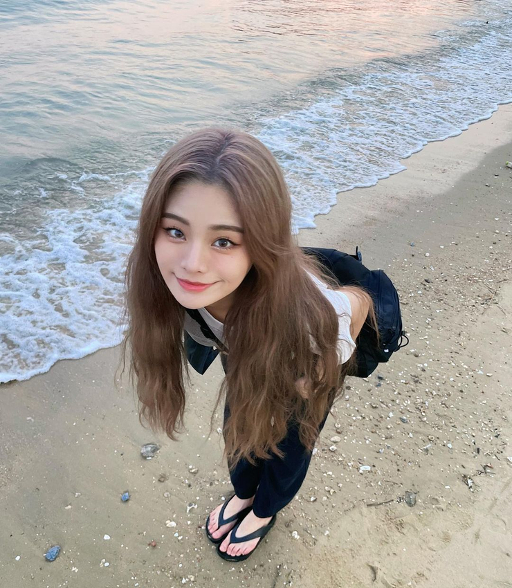 Image of Kelly Kim
