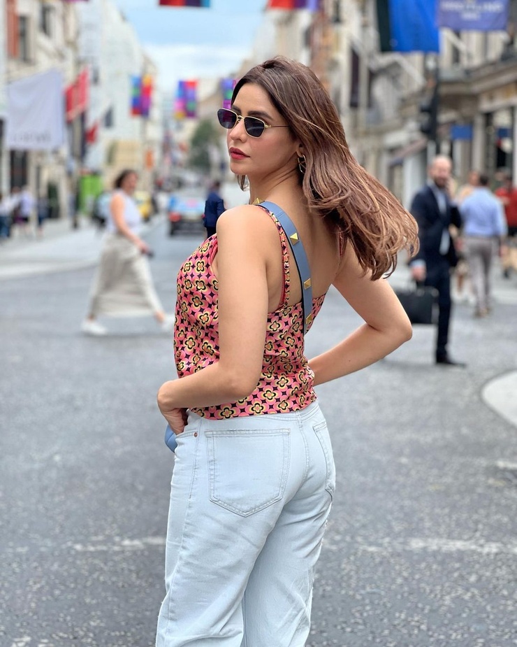 Aamna Shariff picture