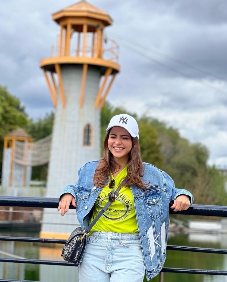 Picture of Aamna Shariff