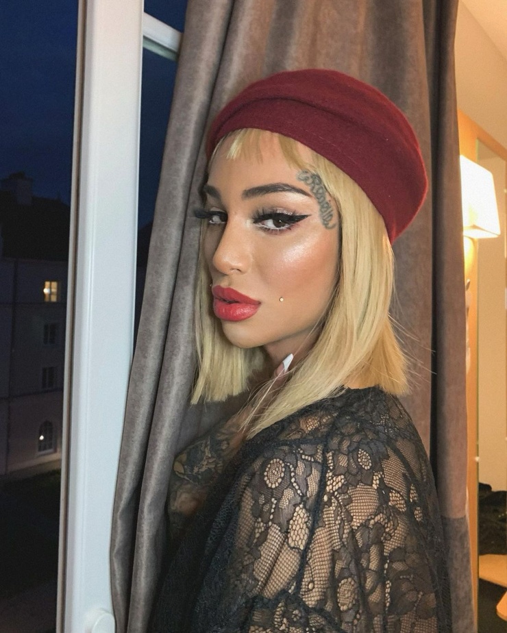 Picture of Alev Rules