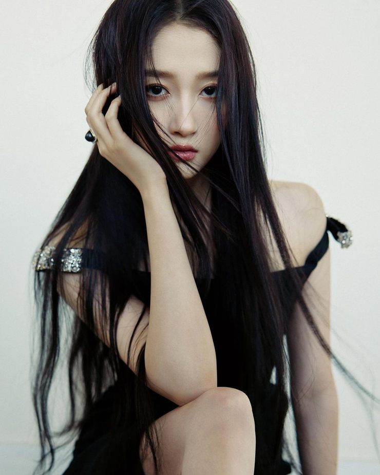 Xiaotong Guan picture