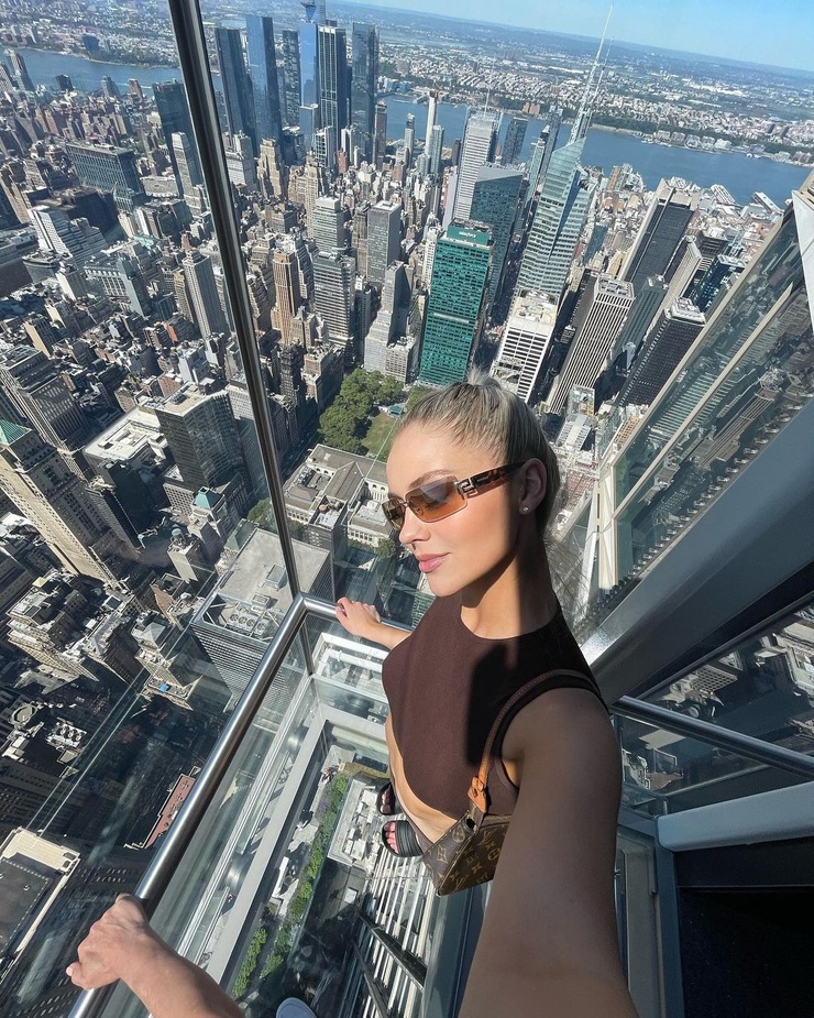 Picture of Hannah Spence