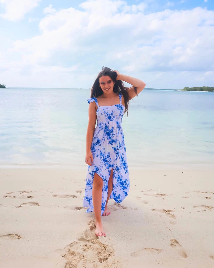 Picture of Caitlin Beadles