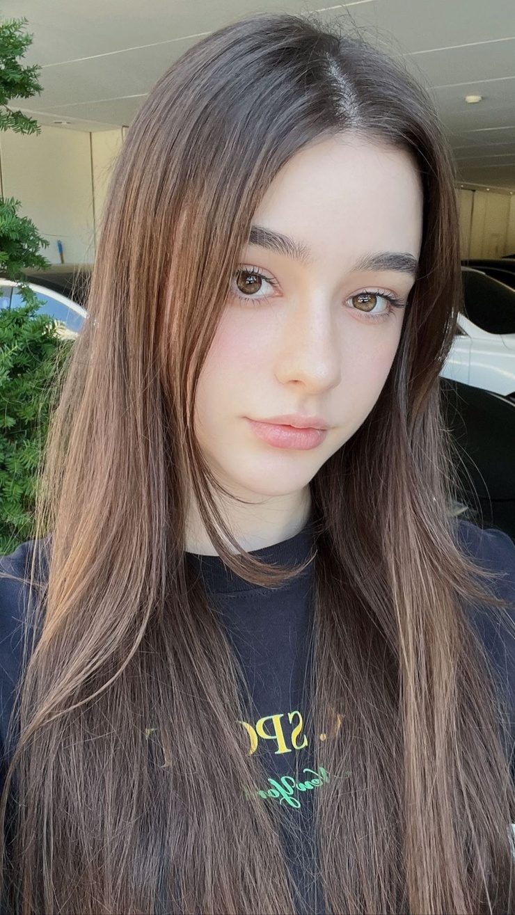 Picture of Dasha Taran (II)