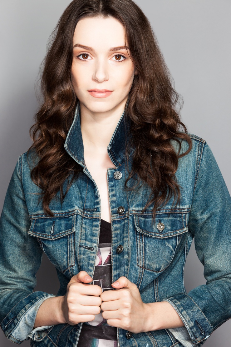 Picture of Alex Essoe