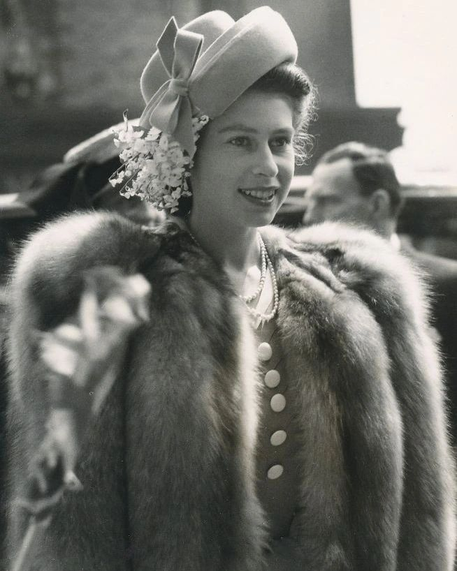 Picture of Queen Elizabeth II