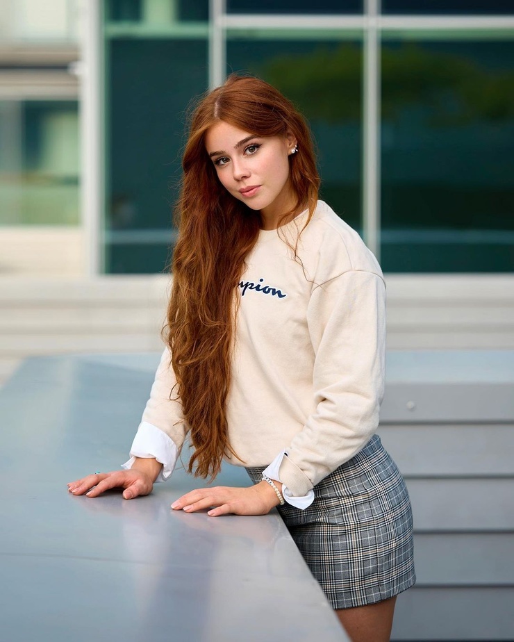 Picture of Maya Gralean