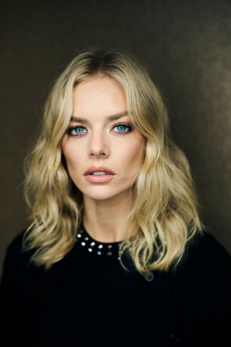 Samara Weaving picture