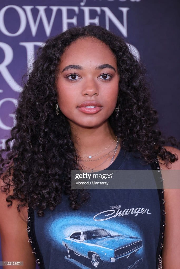 Picture of Chandler Kinney