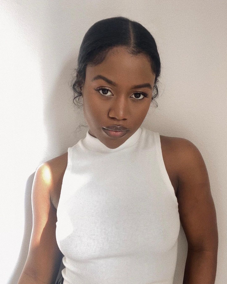 Picture of Renee Harrison