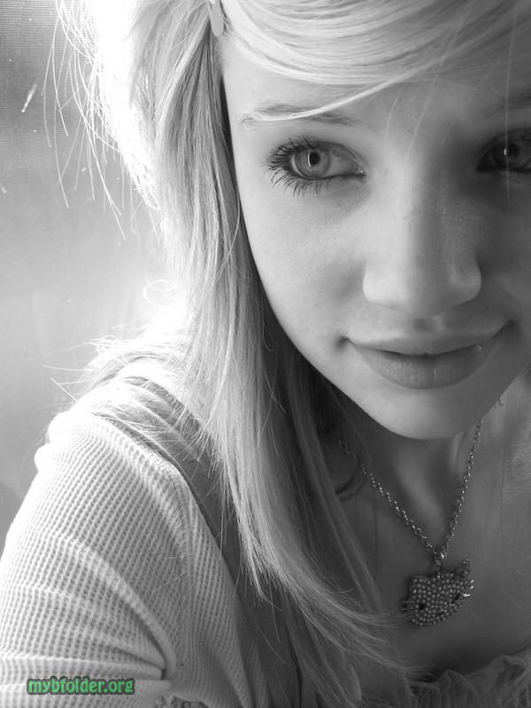 Picture of Zoe Kimball